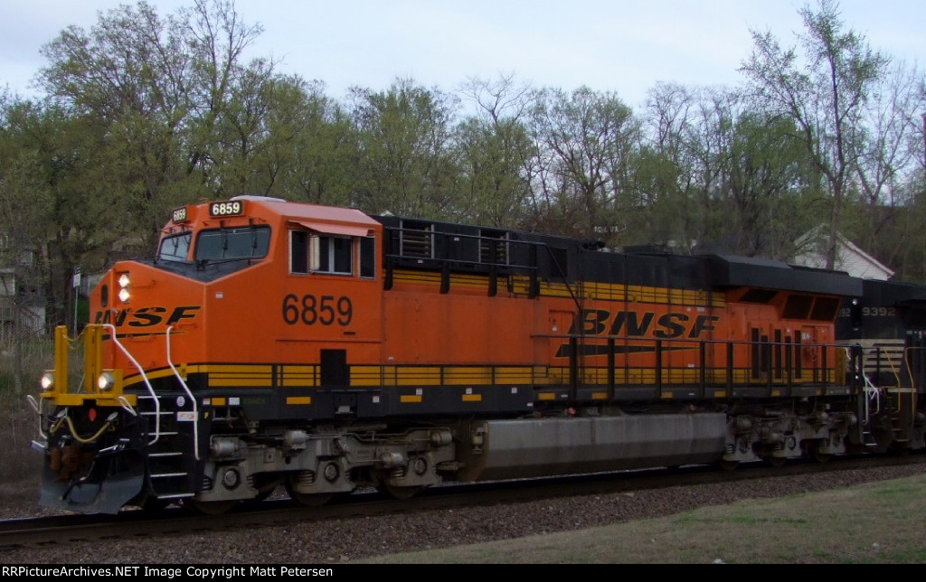 BNSF 6859